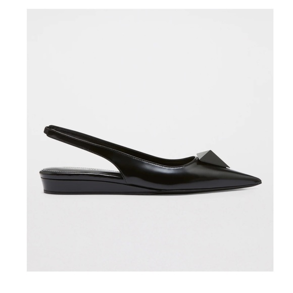 Scanlan Theodore | Shoes | New Scanlan Theodore Triangle Trim Slingback ...